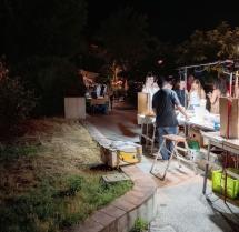 Senza luce di fronte alla banchina dell'Alto Fondale